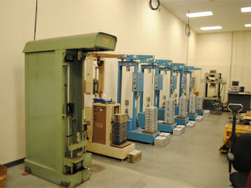 ASTM F519 Embrittlement Testing Services - Applied Technical Services