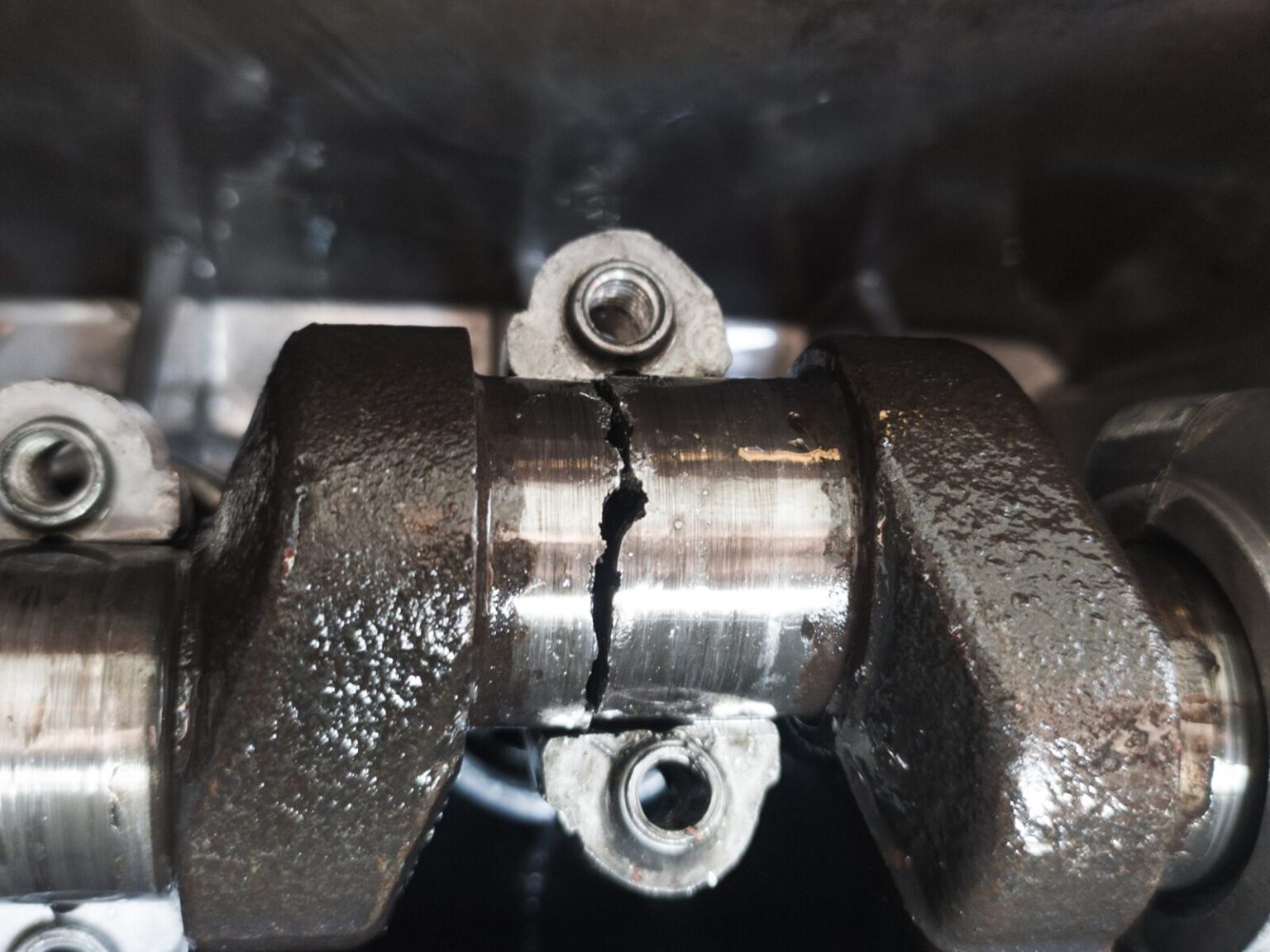 Machine Shaft Failure Analysis