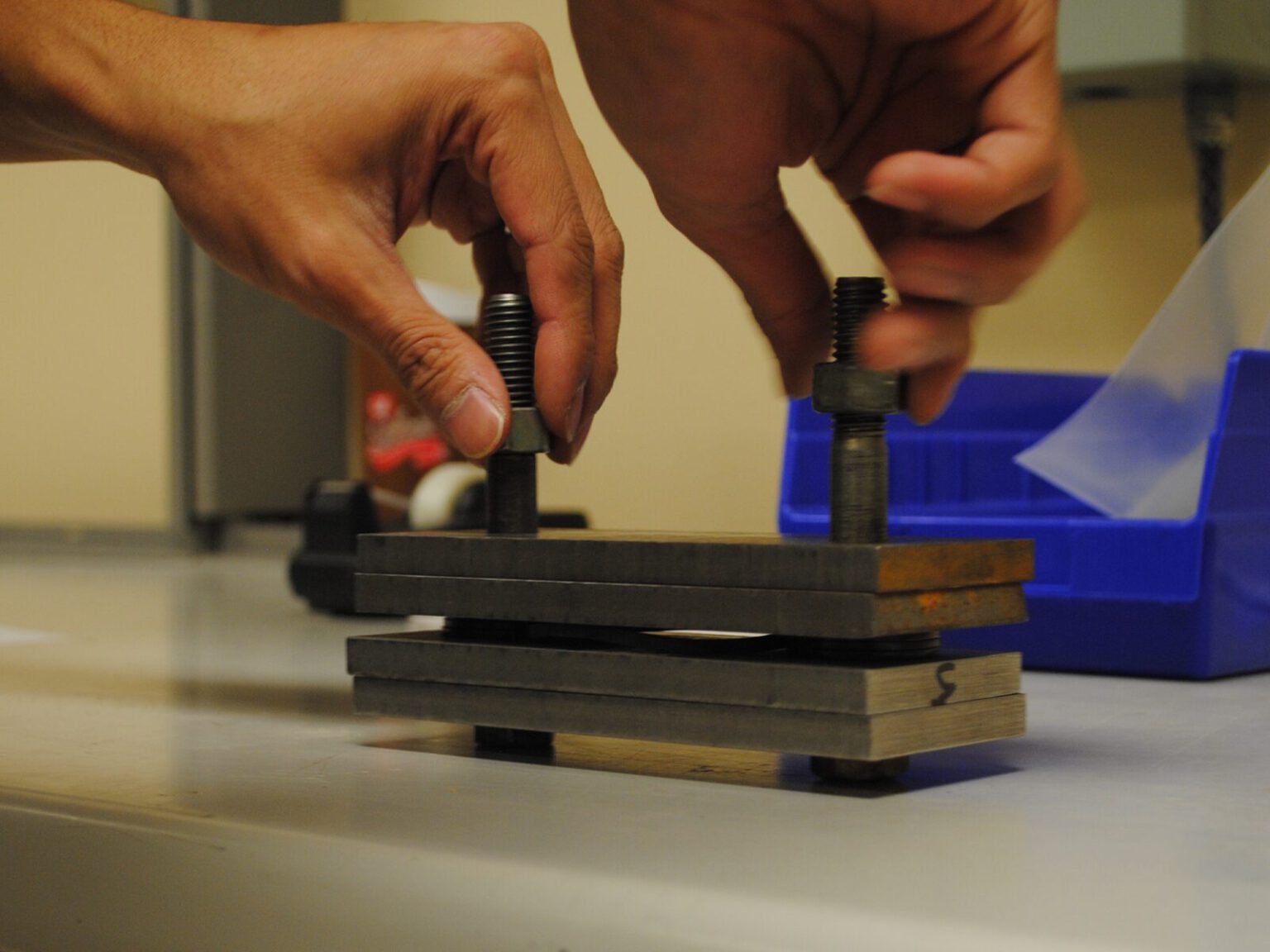 Compression Set Testing - Applied Technical Services